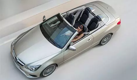 Mercedes-Benz updated the coupe and convertible e-class 100069_2