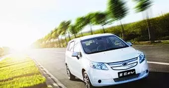 GM Concern together with the Chinese built an electric car