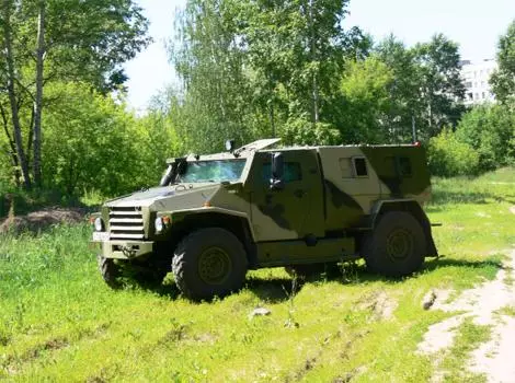 The Russian army will have two new armored cars 100715_2