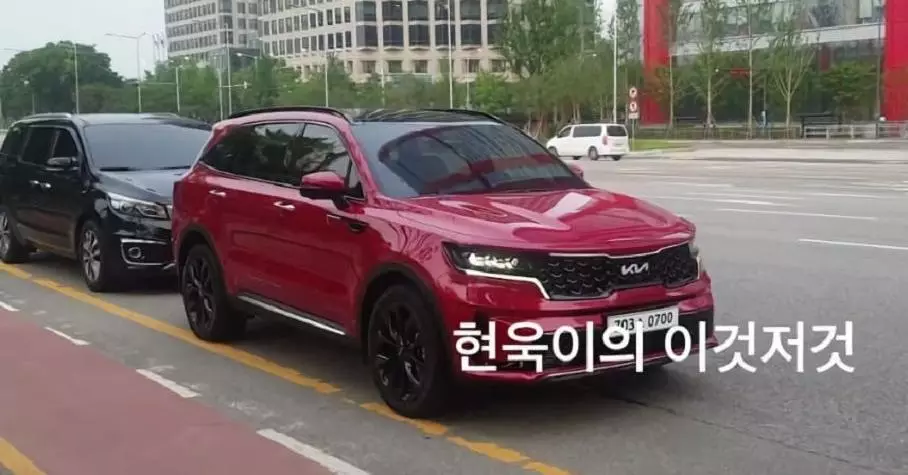 Kia Sorento ta yi kokarin fitar da sabon tambarin