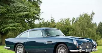 Aston Martin DB5 Paul McCartney sold at auction