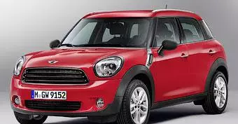 Updated Mini Countryman received traditional windows