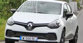 Photospiona declassified new Renault Clio RS