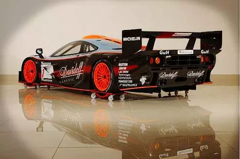 Bidding in the United States will be deposited by a rare racing McLaren F1 104174_2