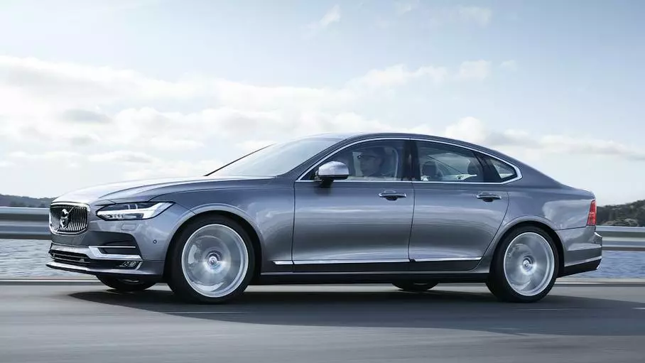 Volvo шинэ тугны шинэ SEDAN танилцуулав 10504_1