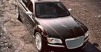 Chrysler 300C received an 8-step "automatic"