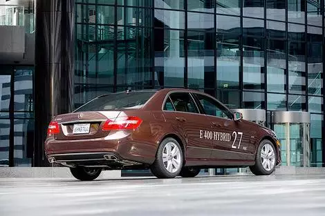 Mercedes-Benz will bring two hybrid E-CLASS to Detroit 106581_3