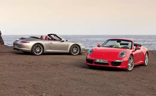 Porsche introduced a new 911th without roof 107400_1