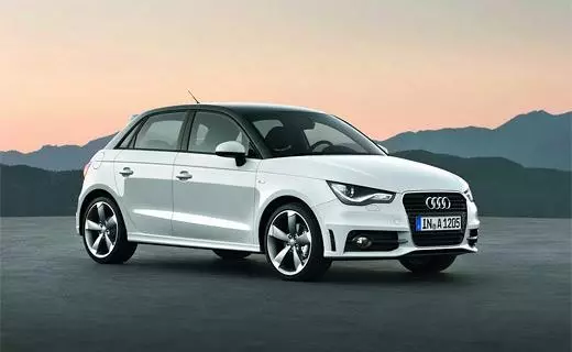 Audi added a pair of doors Hatchback A1 107462_1