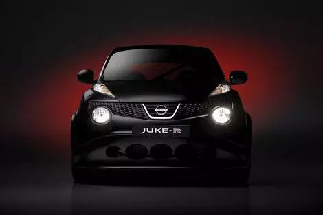 Nissan showed new photos of super crossover 107465_3