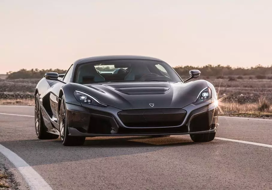 Rimac memanggil tarikh debutnya dari Hypercar Serial, yang sedang menunggu selama tiga tahun 10788_2