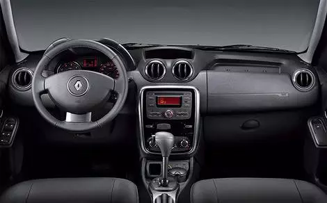 Renault has changed the interior of Duster for Russia 108485_2