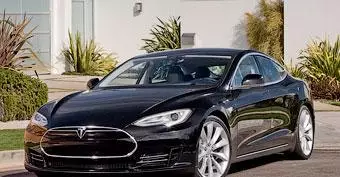 Electrostan Tesla Model S will receive a sports version