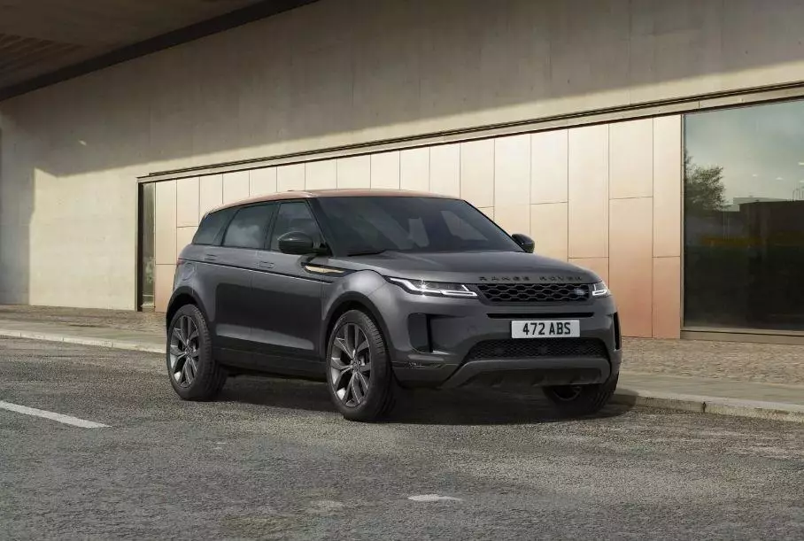 Land Rover yerekanye ibiciro bya rubibi kuri siporo nshya ya evoque na kuvumbura