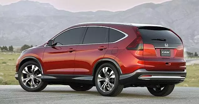 In the United States held the first public debut of the prototype of the new Honda CR-V