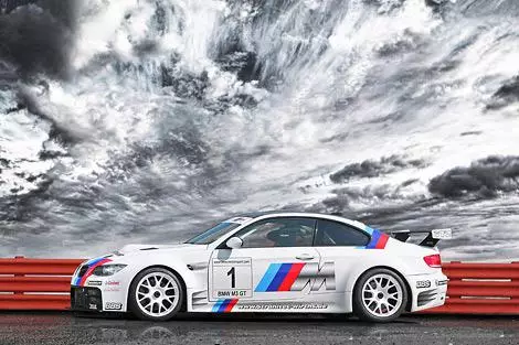 Tuners made BMW M3 similar to the racing car for 