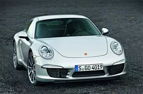 Photos of the new Porsche 911 hit the network before the term 110267_3