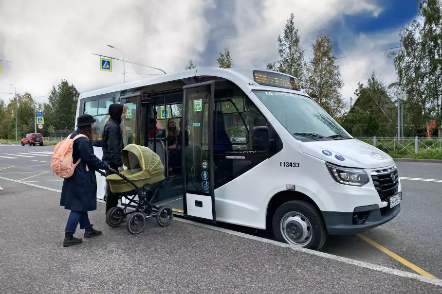 Gazelle Ville: Qu'est-ce qui surprendra la nouvelle génération de minibus de la marque de gaz? 11049_8