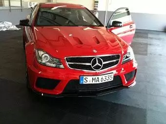 Photos of the most powerful coupe of Mercedes-Benz C-Class appeared 111493_1