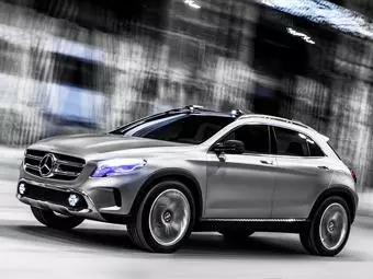 პატარა Mercedes-Benz Crossover აჩვენა ადრეული 11182_1