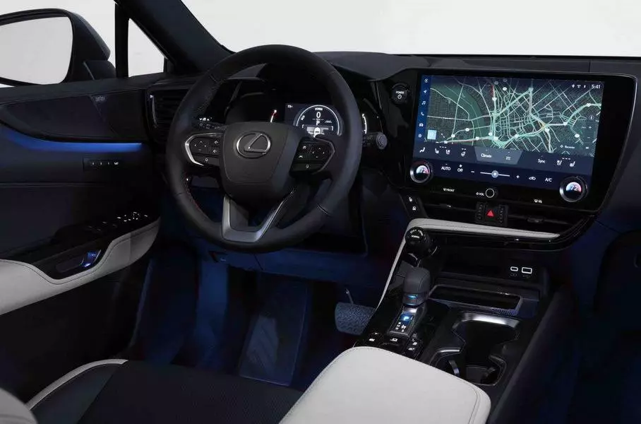 Yeni Lexus NX, Turbo mühərriki 2.4 və daxili dizayn tərəfindən fərqləndi 1126_3