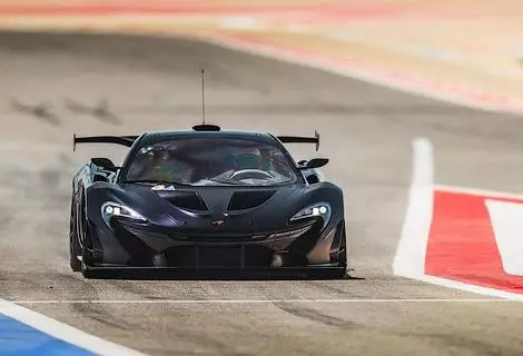 MClaren P1 האָלדערס וועט צושטעלן אַ פערזענלעכע רייסינג ינזשעניר 11668_4