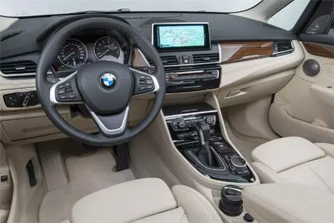 Nampilake model BMW pisanan kanthi drive roda ngarep 12553_8