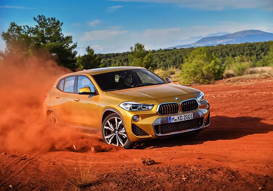 BMW x2: 