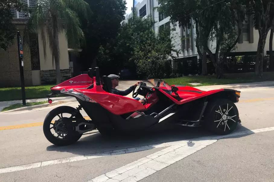 Test tricycle Polaris Slingshot 14162_10