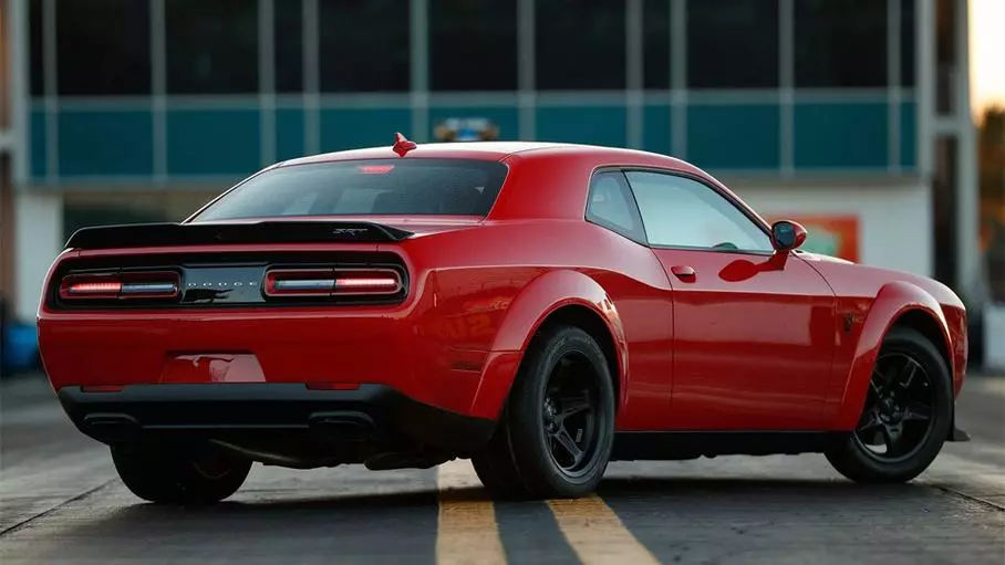 Dodge Challenger Demon gavo 850 stiprų variklį 14531_2