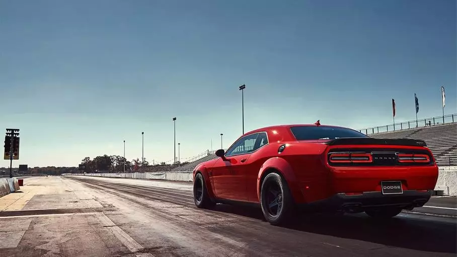 Dodge Challenger Demon gavo 850 stiprų variklį 14531_5