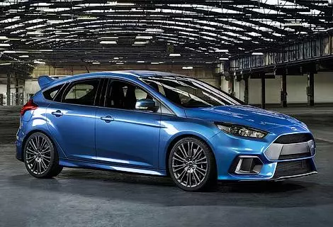 Ford Focus baru RS menerima penggerak empat roda 15566_3