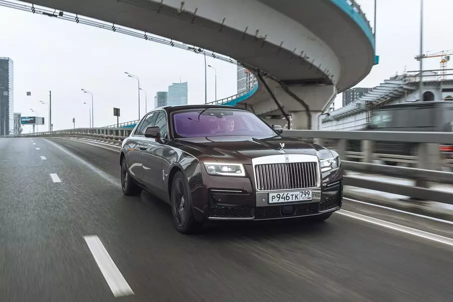 Rolls-Royce Ghost: Биринчи этапты алып салуу 1585_14