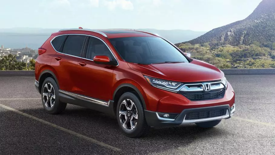 Honda CR-V Crossover Turbo mühərriki aldı 15981_1