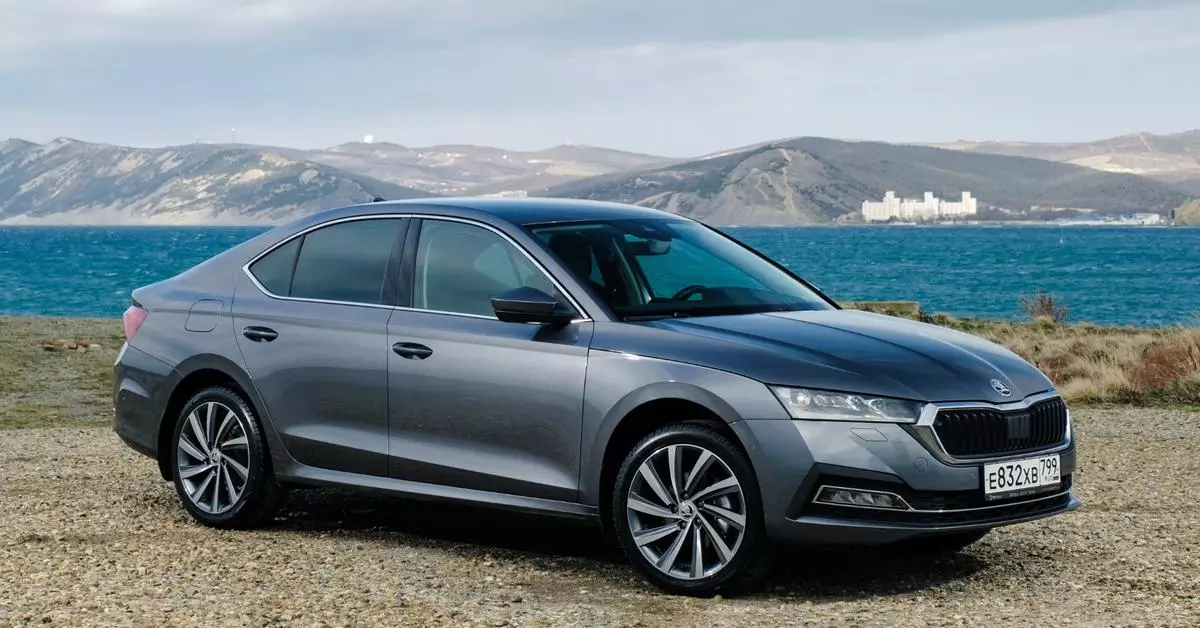 O ruso Skoda Octavia ten unha nova versión básica