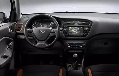 Hyundai a făcut modelul I20 