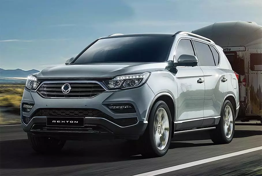 Ssangyong Rexton ফ্রেম SUV আপডেট 1716_1