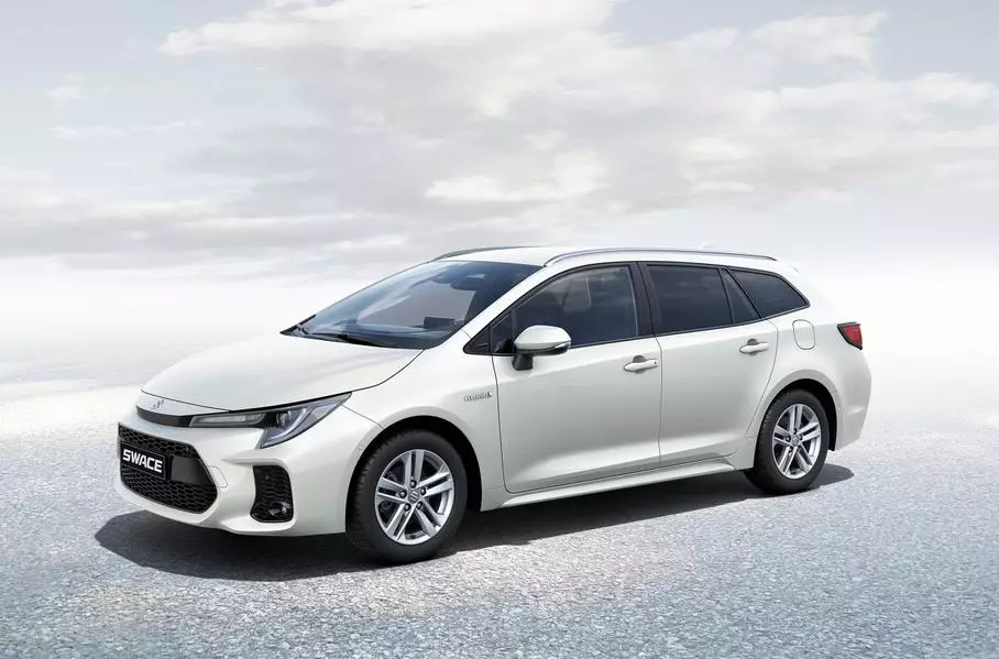 Vagon Toyota Corolla pretvorila se u model Suzuki swače