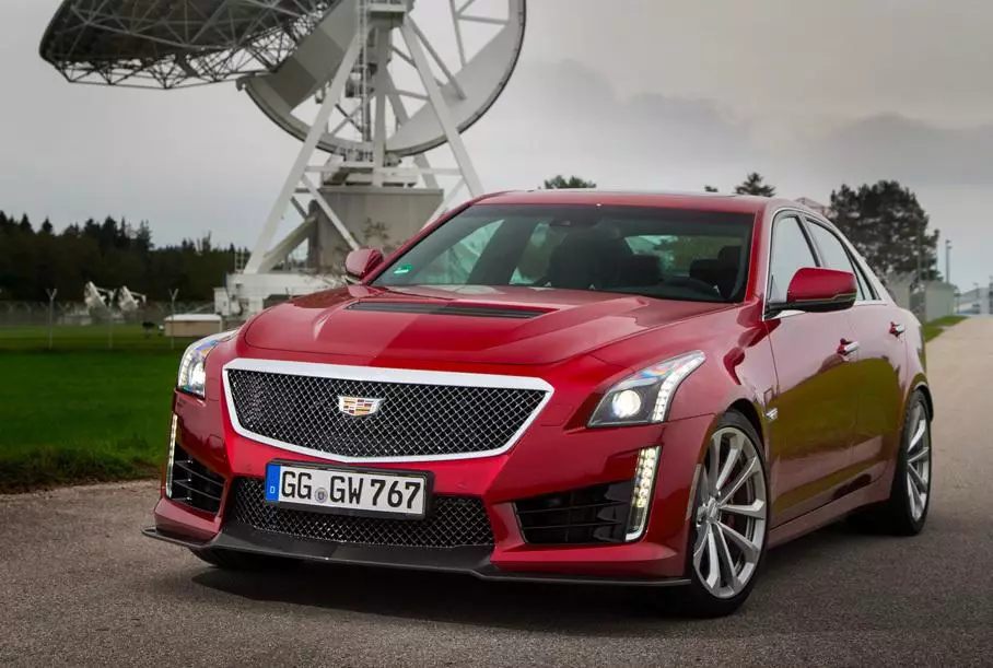 Detroit Sprinters: Cadillacs in staat om 300 km / h te gaan 2119_13