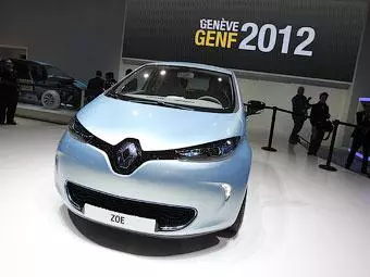 Электрокар Renault Zoe 210 шақырым зарядтамай шығады 21529_1