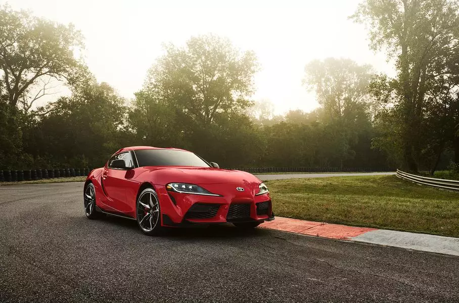 يېڭى «Supra» نى ئىسپاتلىدى: تېز يۈرۈشلۈك تويوتا 22298_3