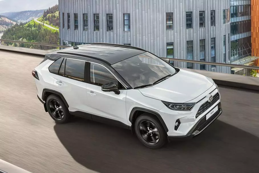 Teko ea Toyota Rav4: Mofuta oa 2. Version 2.0 le ho akaretsa 2240_9