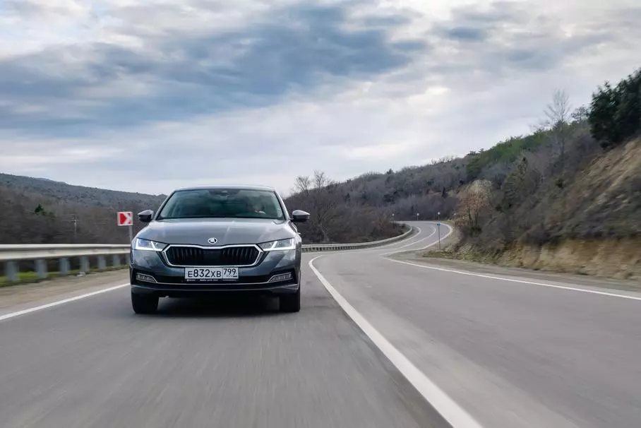 Testi i parë Skoda Octavia 2021: Është e vështirë të dëshirosh, është e vështirë të mos blej 2251_4