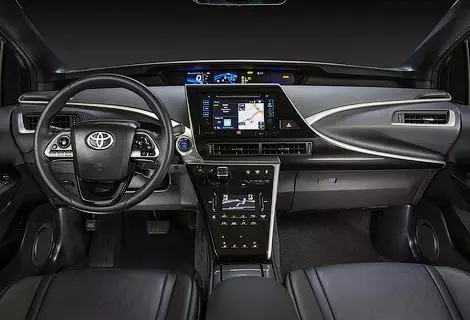 Toyota avslørte detaljene om hydrogenmodellen 23149_3