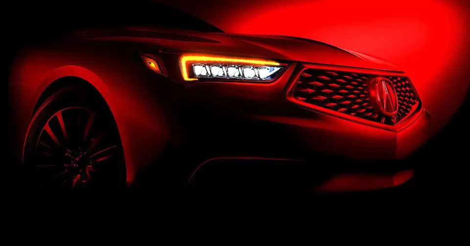 Acura ha mostrato la prima immagine della berlina aggiornata TLX