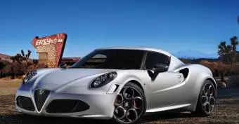 Alfa Romeo atgriezīsies ASV ar 86 tirgotājiem