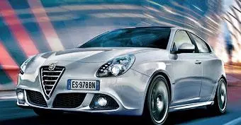 হ্যাচব্যাক আলফা রোমিও Giulietta আপডেট