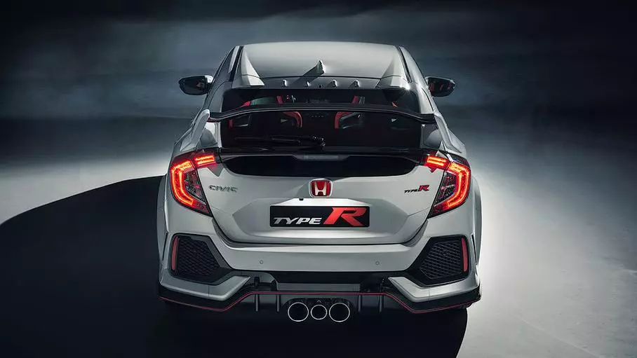 Honda menunjukkan tipe Civic 320 yang baru 24759_7