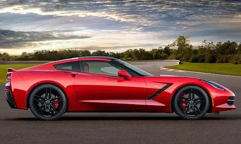 Yeni Chevrolet Corvette 7 vitesli bir 