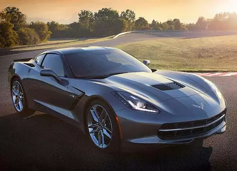 Yeni Chevrolet Corvette 7 vitesli bir 